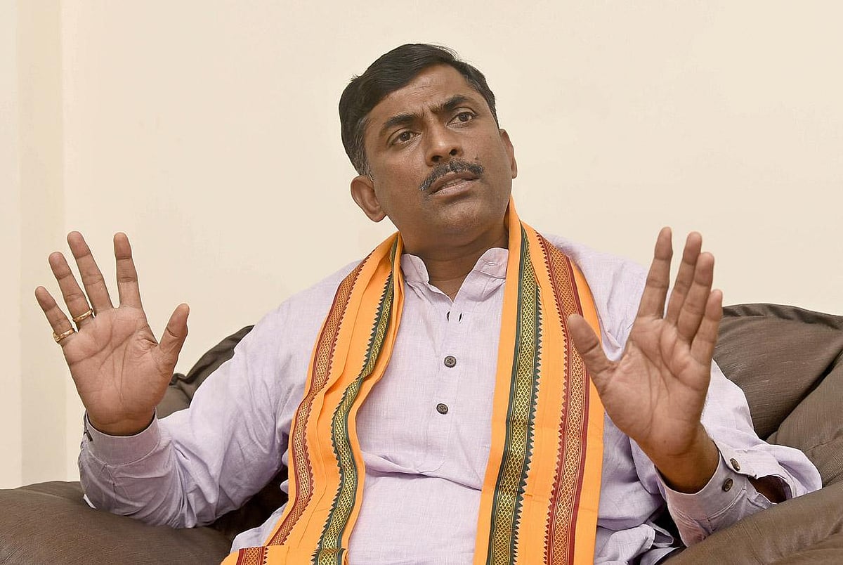KCR's 'double standards' on Shivaji exposed, says BJP leader Muralidhar Rao