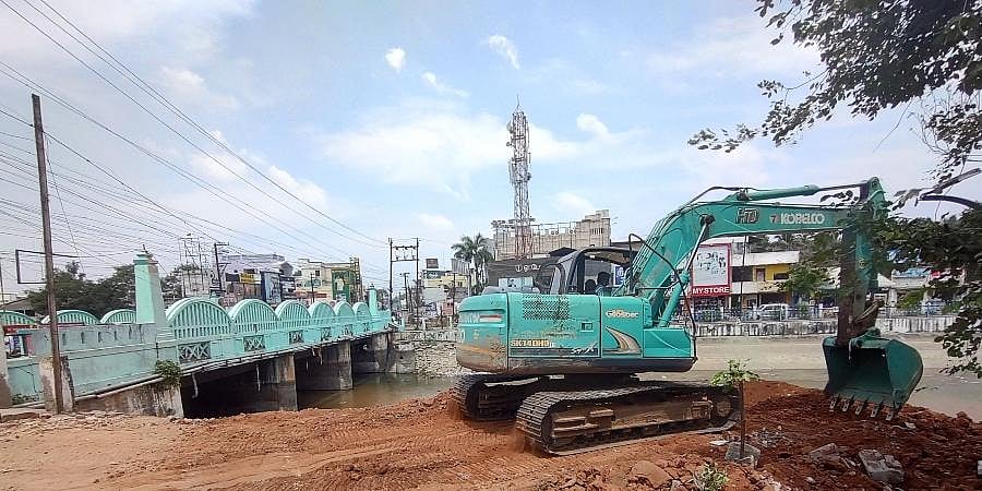 New bridges work across Thanjavur Grand Anicut canal begins
