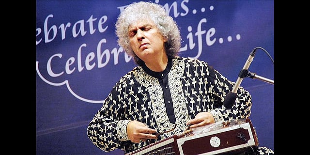 Santoor maestro Shiv Kumar Sharma dies at 84