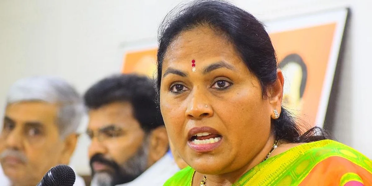 Union Minister Shobha Karandlaje retracts remark blaming people from TN ... Union Minister Shobha Karandlaje retracts remark blaming people from TN ...