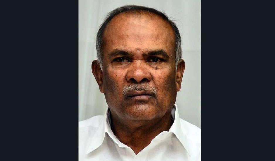 Tamil Nadu Speaker takes part in signature campaign to spread awareness ...