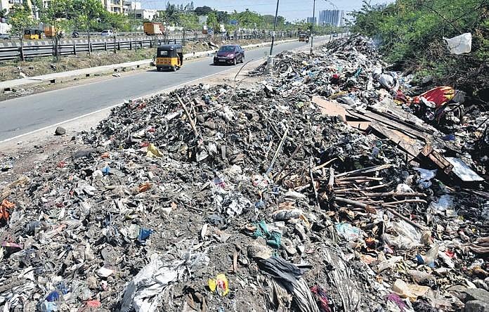 AAP lashes out at BJP for mishandling garbage heaps in Delhi
