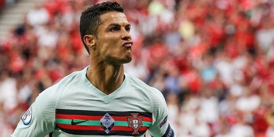 Cristiano Ronaldo cautioned by police for smashing phone out of ...