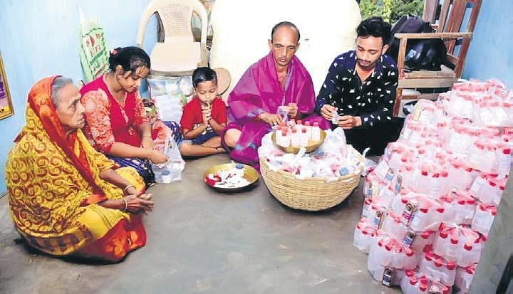 Cuttack Haldar family keeps puja tradition alive