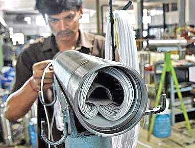 Indian services sector sees sharp upturn in August on improved business ...