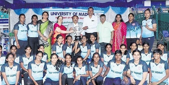 Girls from MOP Vaishnav college continue to shine
