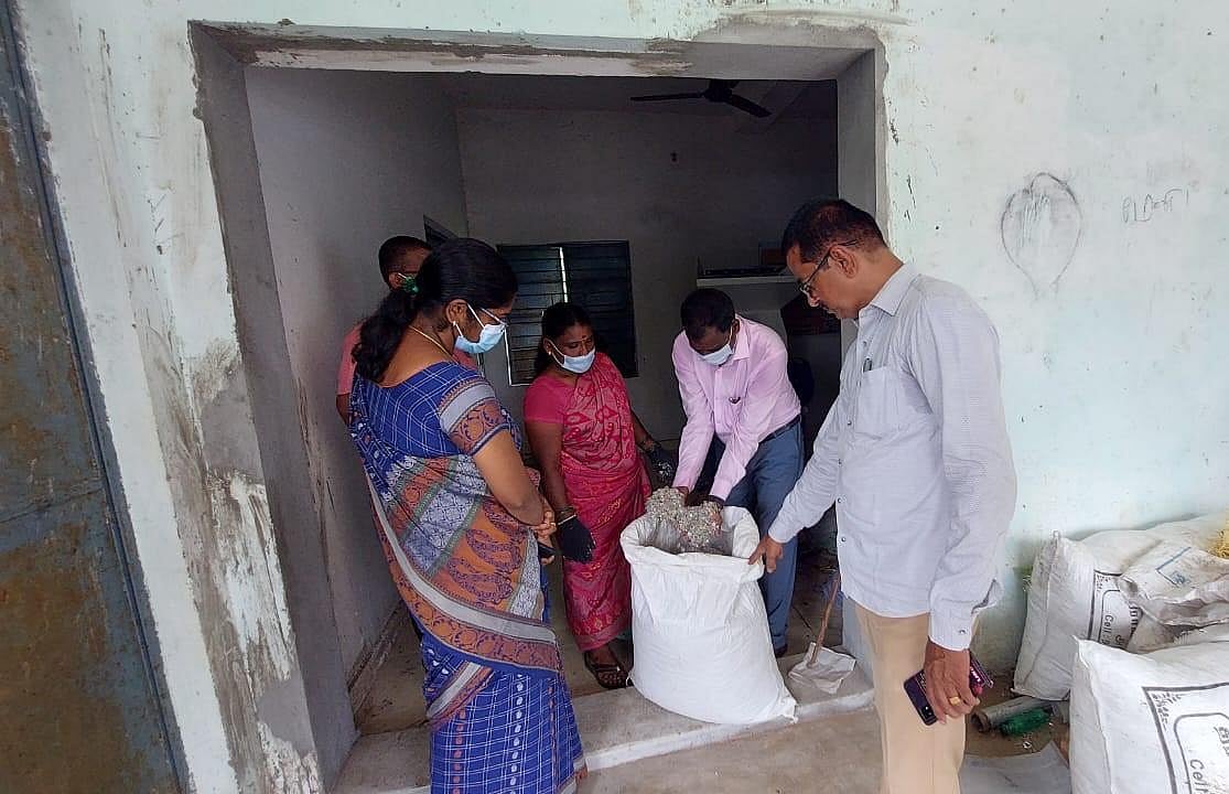 'Meendum Manjappai':TN environmentalists demand awareness on plastic ...