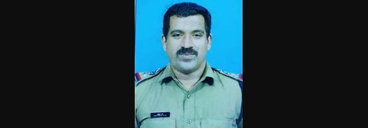 After gang-rape accused Kerala police inspector, 10 more tainted cops ...