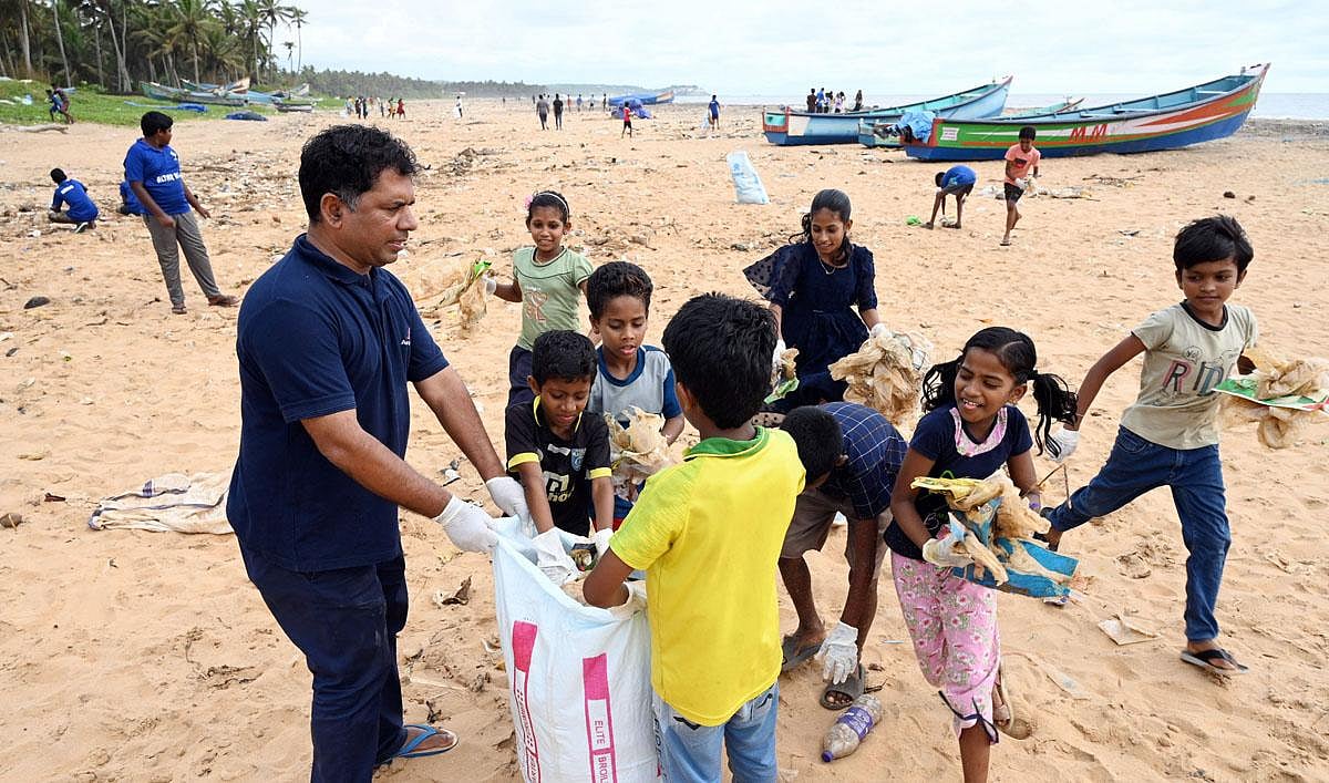 Led by local priest, 132 children clean plastic waste at Poonthura beach