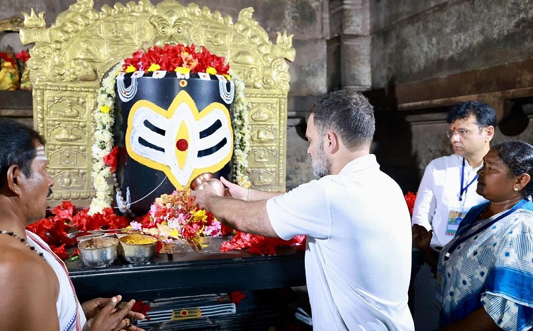 Temple visit, special pujas mark launch of Congress poll campaign in ...