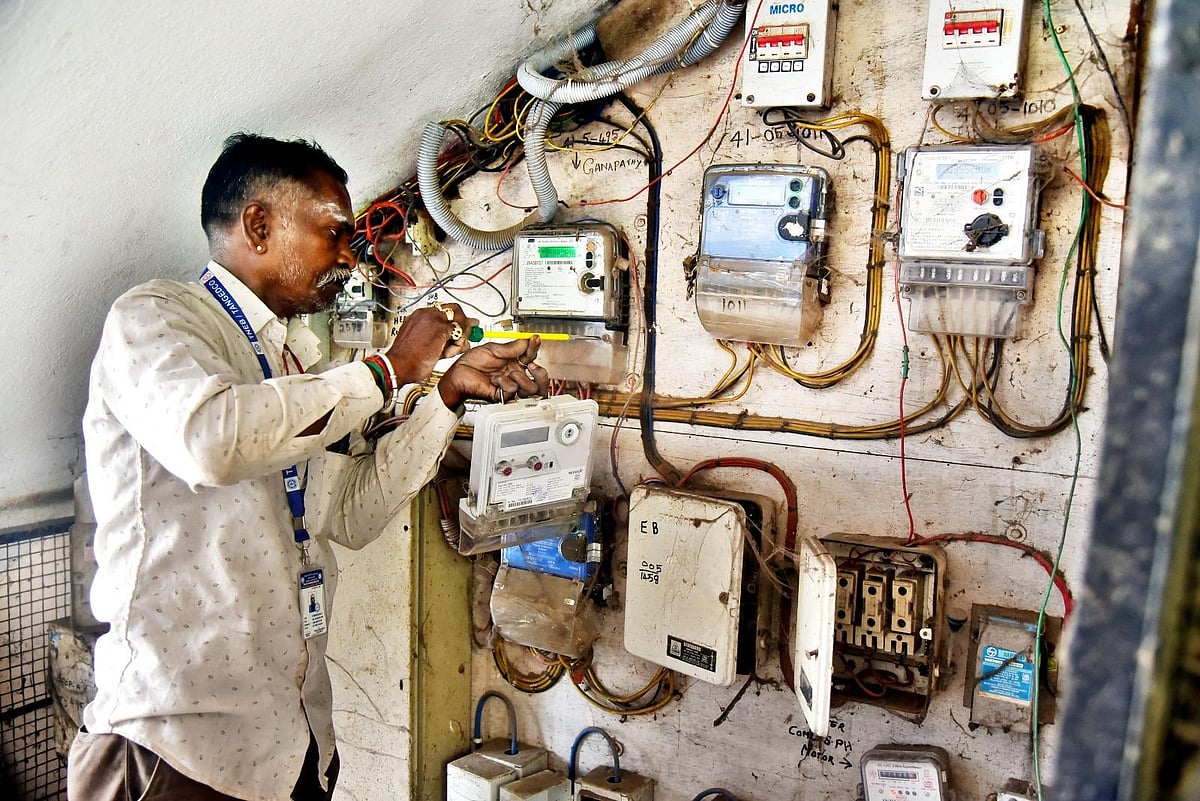 Tangedco begins drive to replace faulty meters