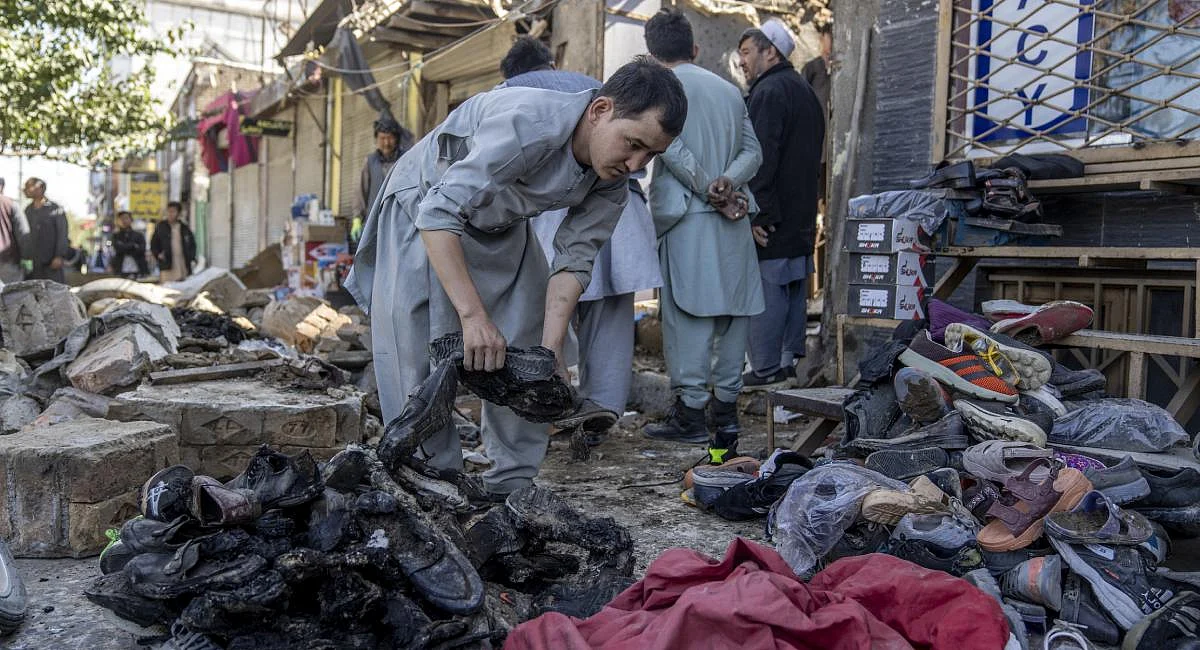 Islamic State group claims deadly blast in Kabul Islamic State group claims deadly blast in Kabul