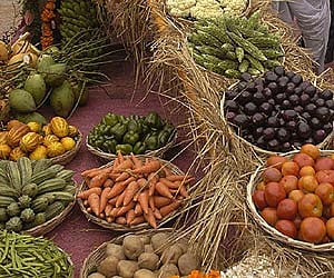 Veggie prices surge in Madurai, traders say will continue till December