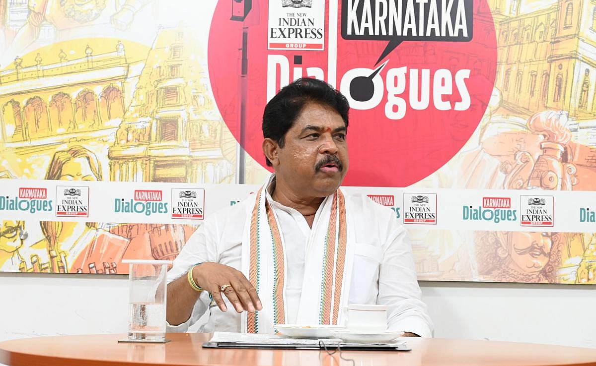 Leader of Opposition in the Legislative Assembly Ashoka takes on Siddu ...