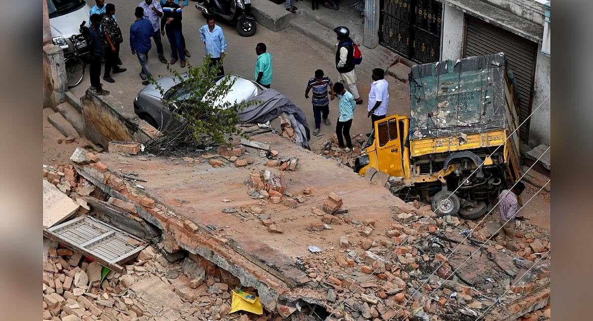 Narrow escape for students as BBMP school building collapses in Bengaluru