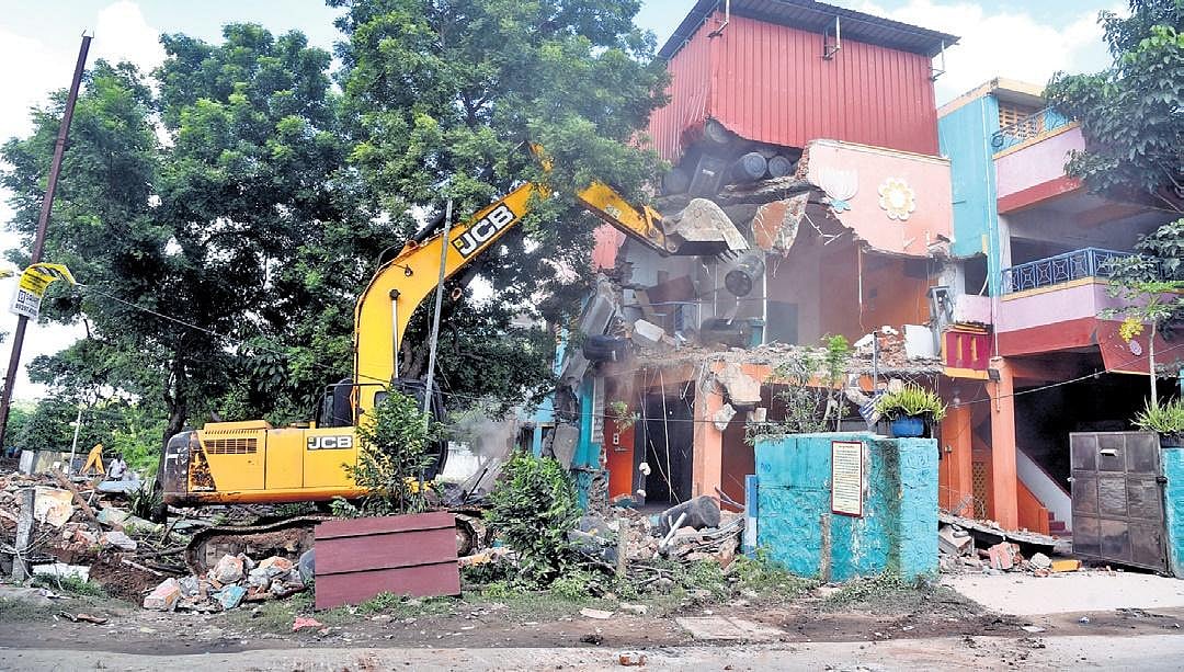 'My family is on streets now': Anakaputhur residents protest eviction ...