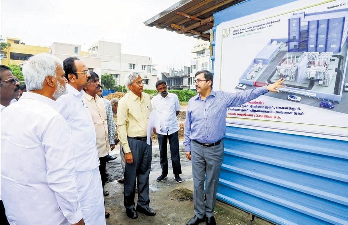 Thangam Thennarasu holds review meet at Tangedco HQ