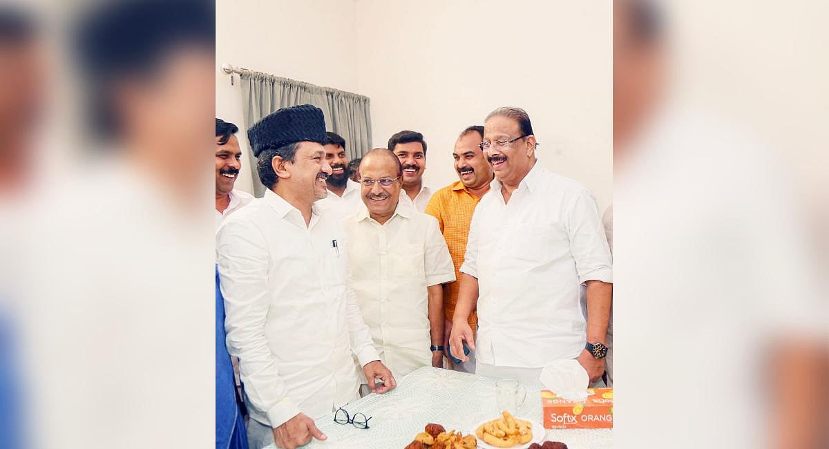 Sudhakaran meets League leaders, pledges joint effort for Lok Sabha ...