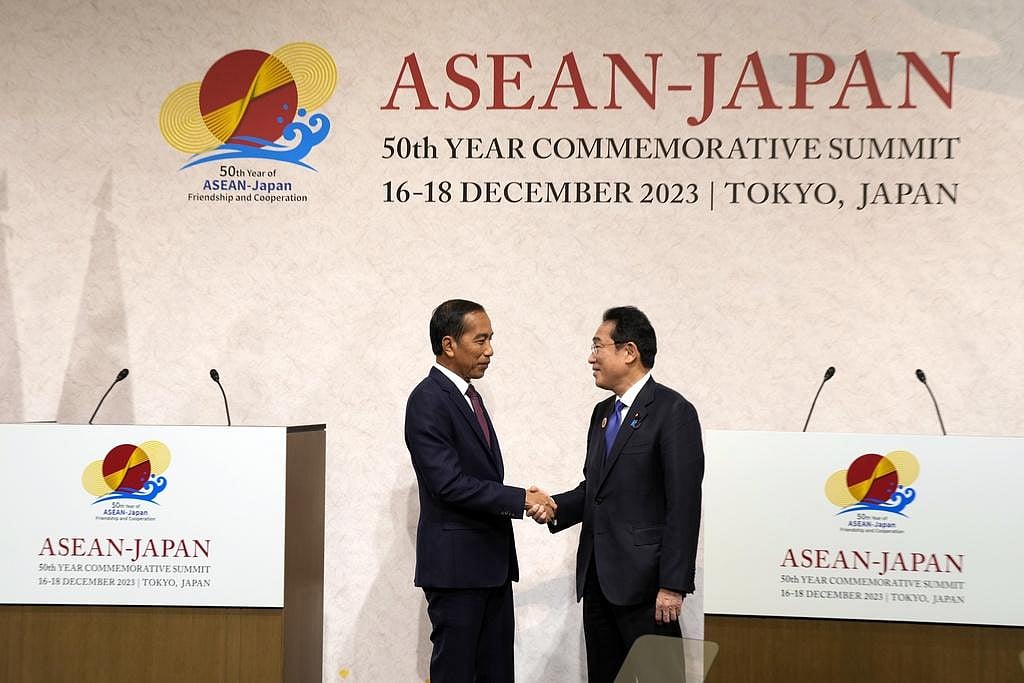 Japan, ASEAN bloc agree to boost maritime security cooperation