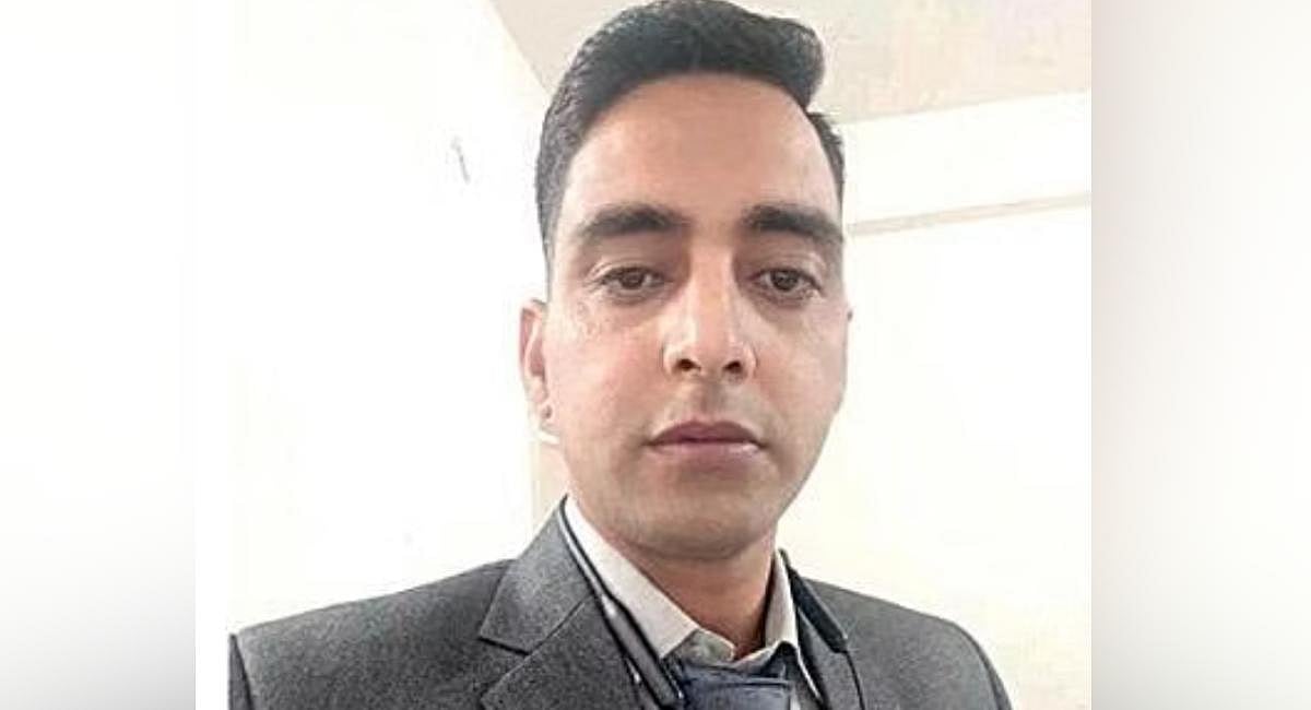 Kashmiri man posed as PMO official, held