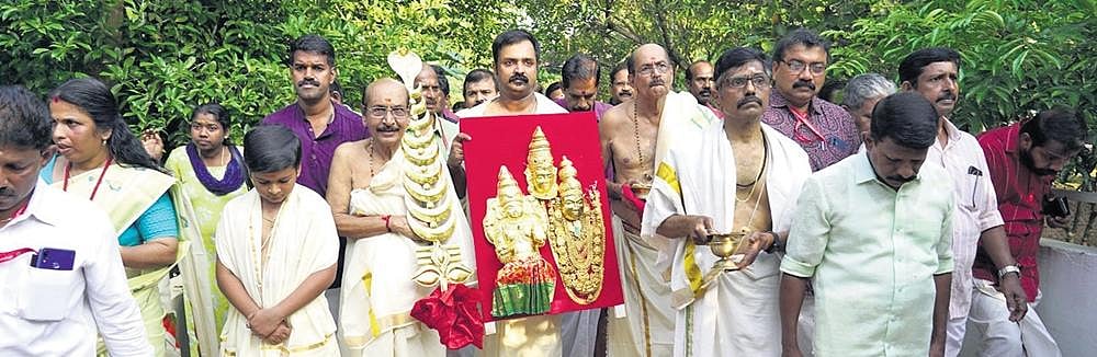 Festival at Thiruvairanikulam begins