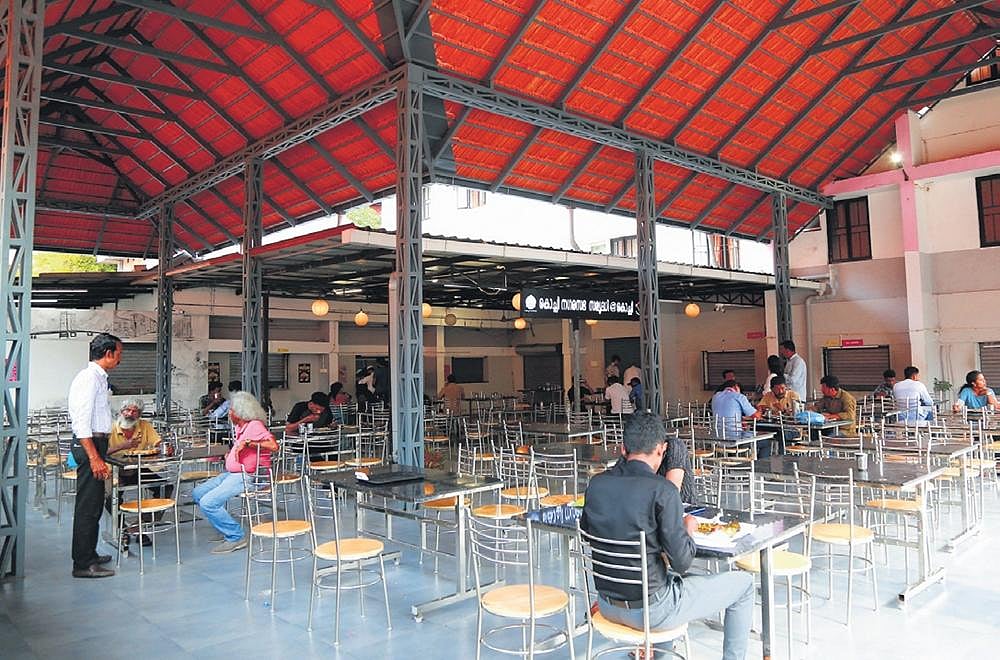 Kochi's Samridhi Hotel meals still a draw despite price hike