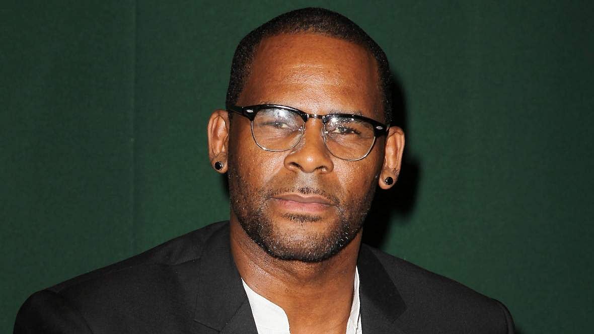R Kelly avoids lengthy add-on to 30-year prison sentence