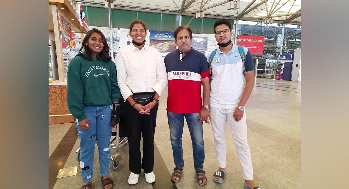 Cricket: With luck and perseverance, Yashasri returns home with a World ...