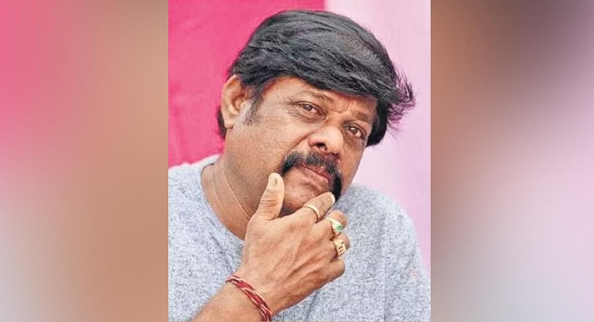 Sunil Raoh to headline Veer Savarkar biopic