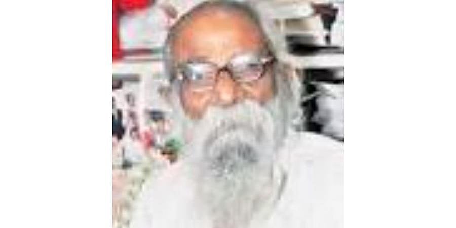 Telugu novelist Ravuri’s 'Paakudu Rallu' adapted as a play for first ...