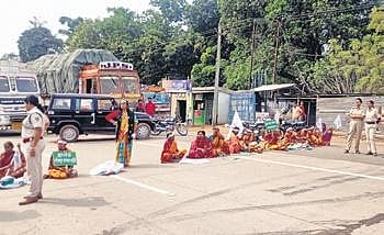 Hartal by Kudumi Sena for ST status