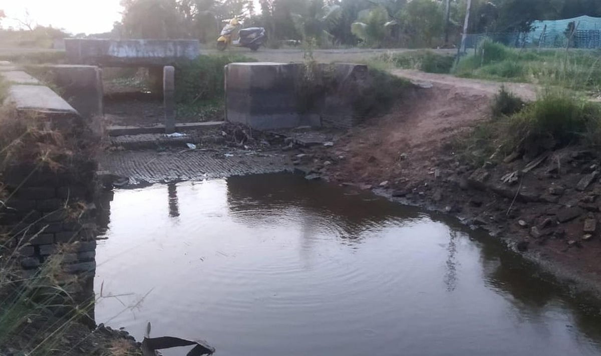 'Start desilting works soon early to enable water distribution in time ...