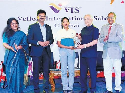 VIS conducts annual day