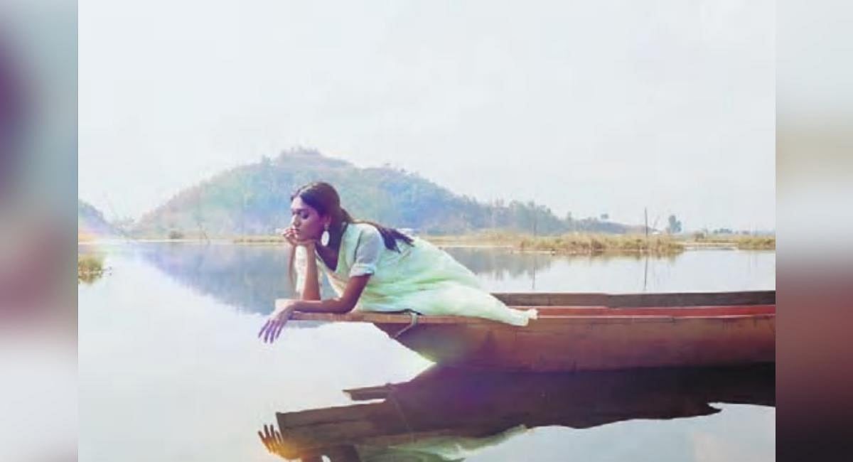 Dramatic stitches: Designer Rina Singh's 'Wonderland'