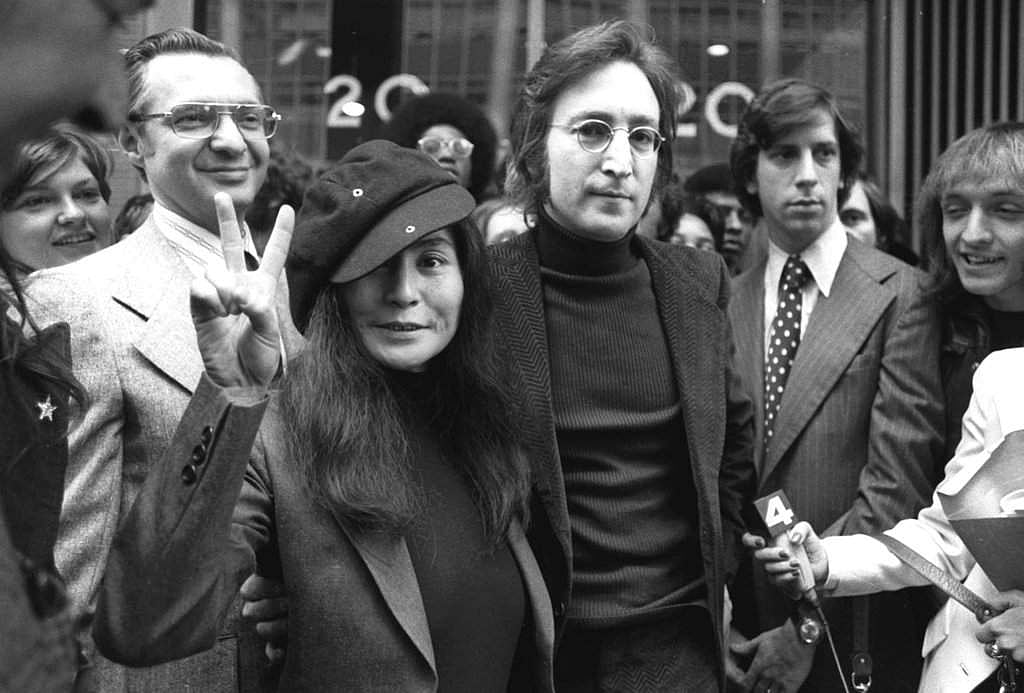 Longtime Lennon-Ono insider Elliot Mintz writing memoir