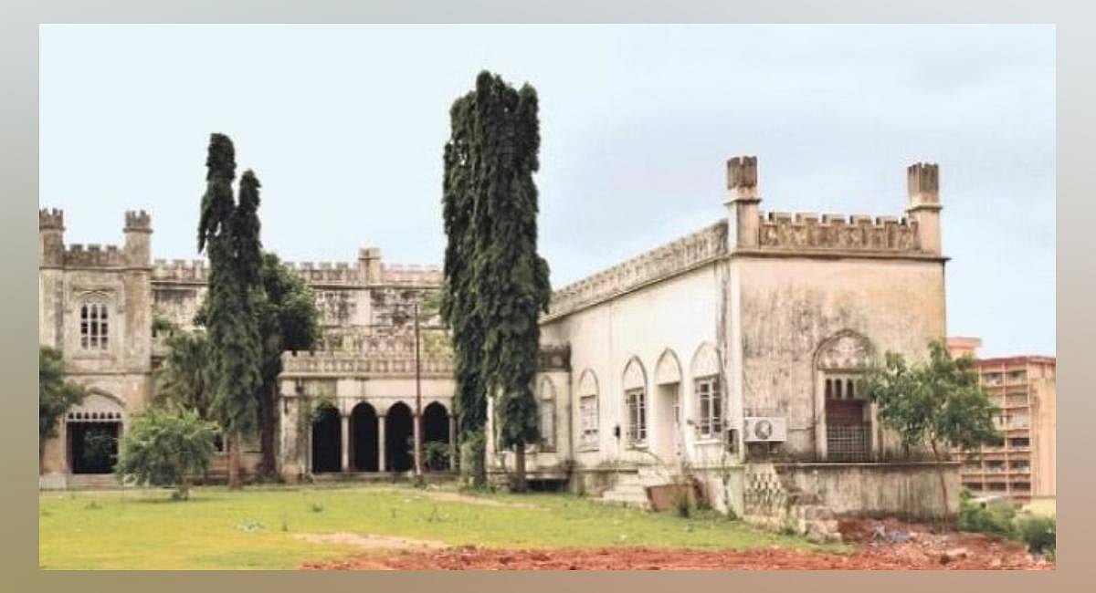 Hill Fort Palace in Hyderabad can be restored: INTACH
