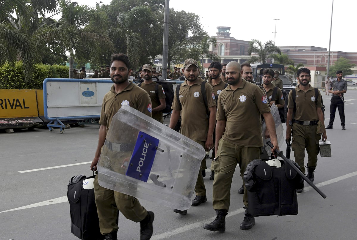 Pakistani police say electrical short circuit caused deadly blasts in ...