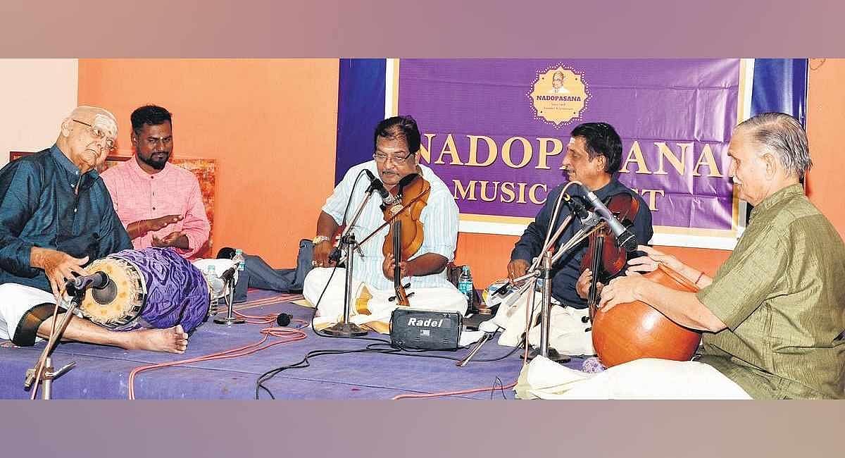 Double viola delight from brothers