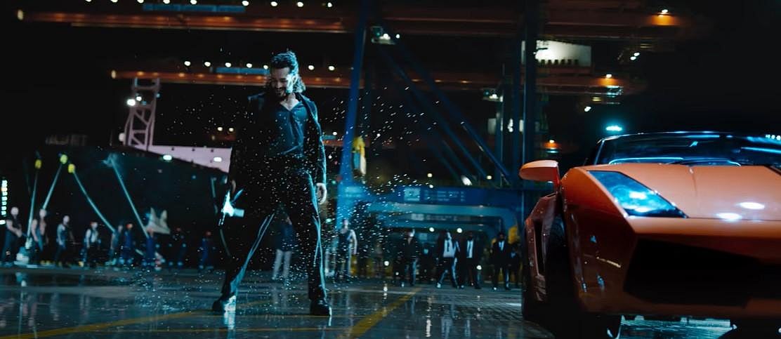 'Agent' movie review: A spy film that puts the fire in misfire