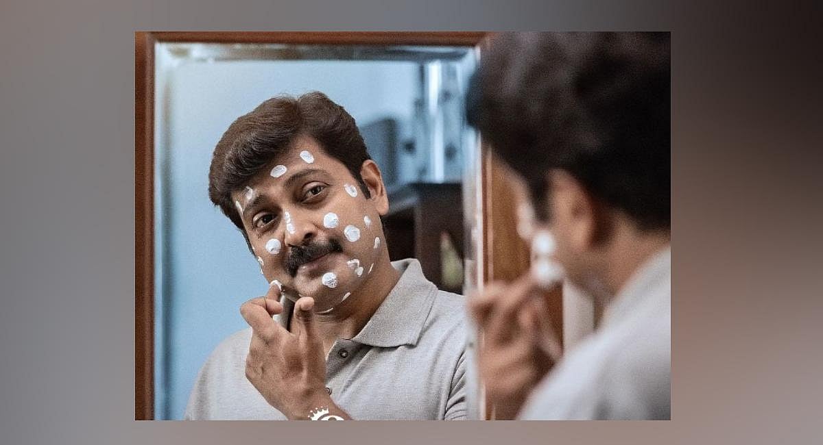 Actor Narain's character poster from 'Queen Elizabeth' is out