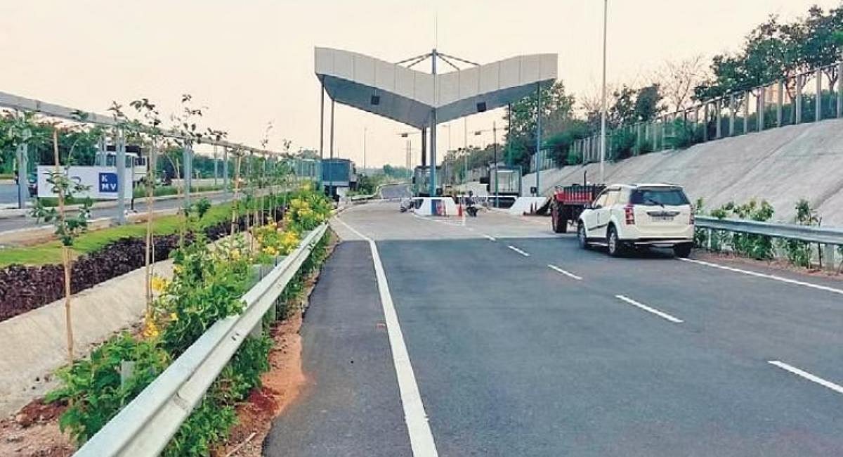 Narsingi entry and exit ramps on ORR ready