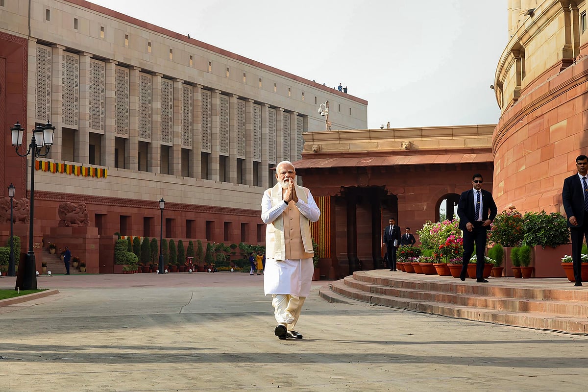 IN PHOTOS | PM Modi inaugurates new Parliament building, installs ...
