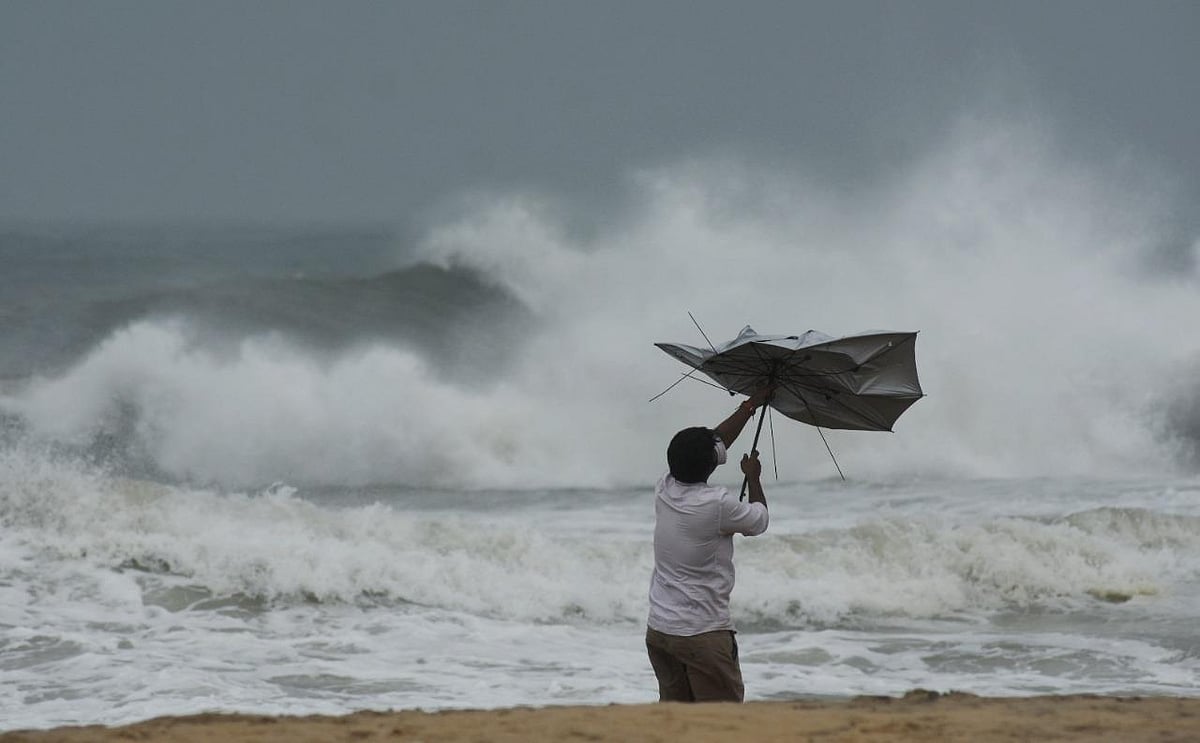 Severe cyclone threat: Hundreds of thousands to be evacuated in ...