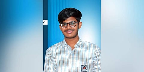 TN boy tops NEET with a perfect score of 720/720