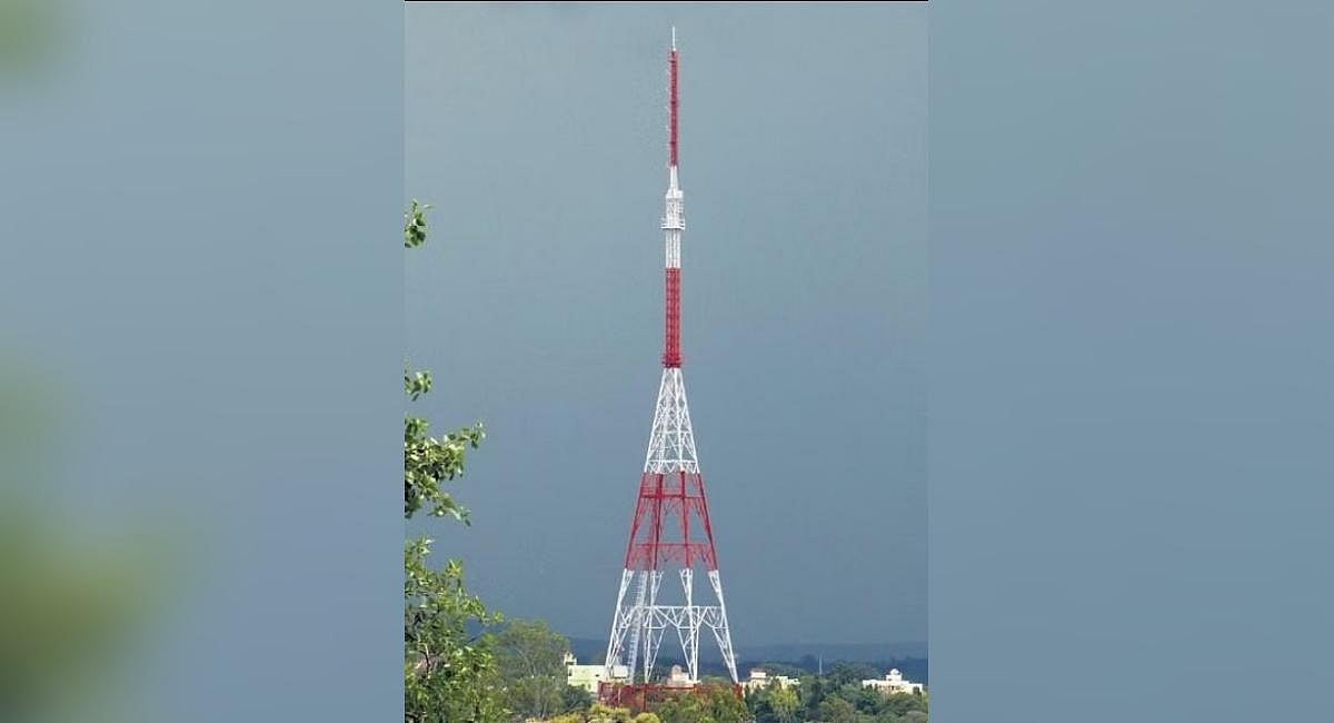 90-metre-tall radio tower dismantled in Dwarka