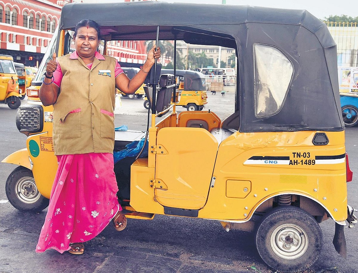 Meet Sathyavani, a single mother and a professional auto driver in Chennai