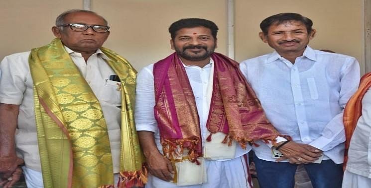 Gurunath Reddy all set to dump BRS for Congress