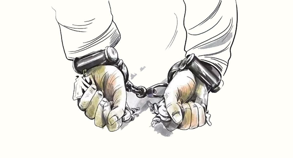 Two arrested for snatching nine mobile phones in a day in Chennai