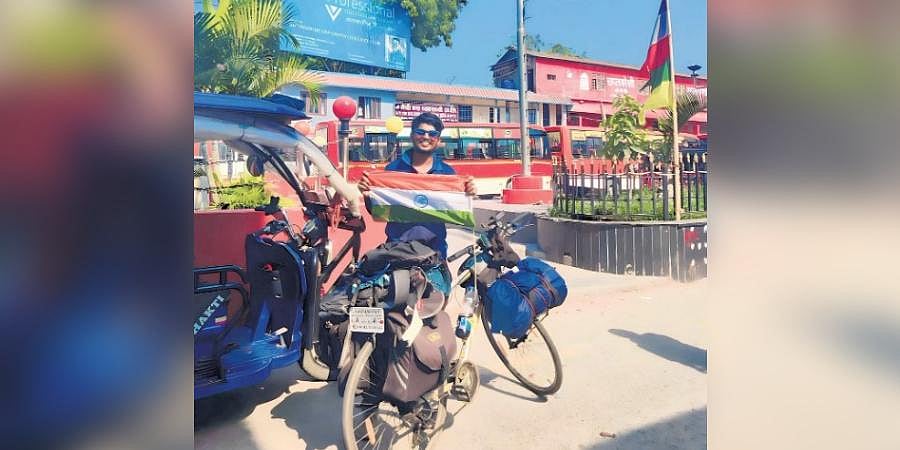 Parawada youth covers Bangla, Bhutan and Nepal borders to ‘Say no to drugs’