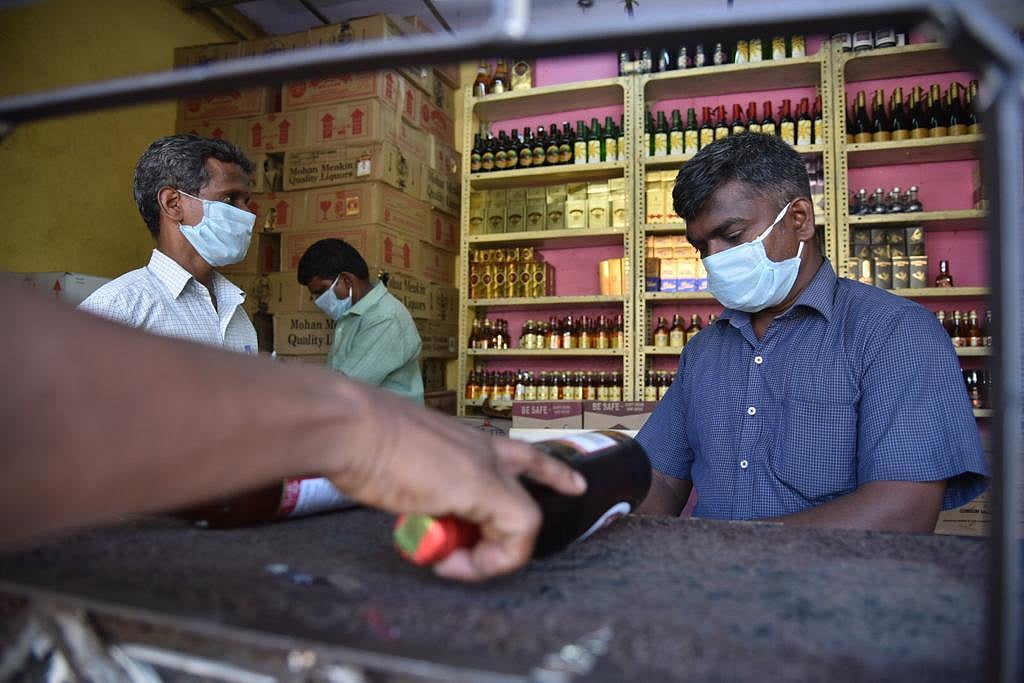 TASMAC to close 500 liquor outlets in Tamil Nadu